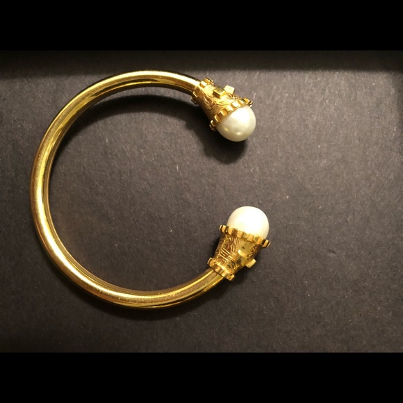 Julie Vos | Jewelry | Julie Vos Botticelli Pearl Cuff Bracelet | Poshmark